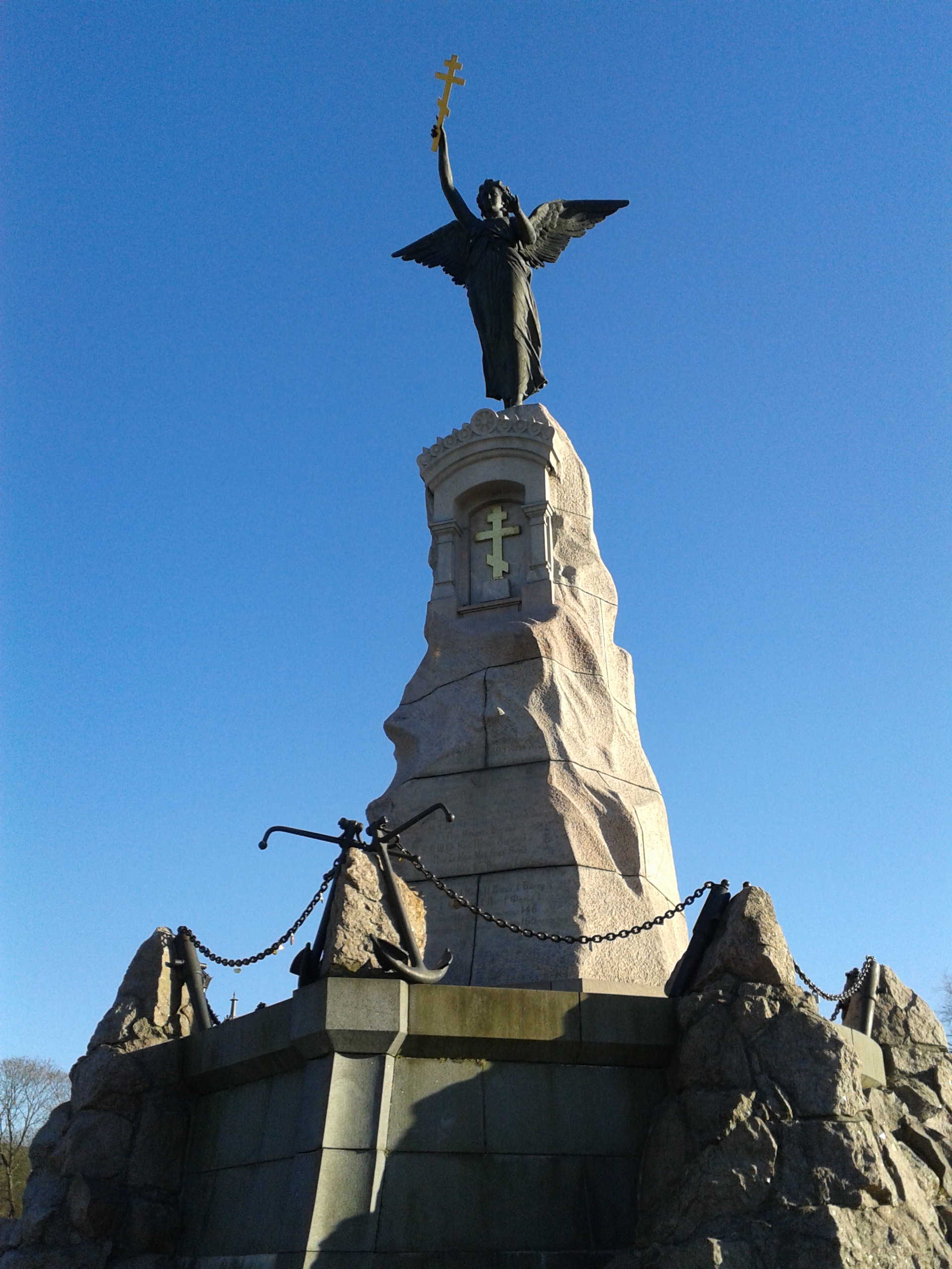 What to do for one day in Tallinn? Sightseeing in the city.